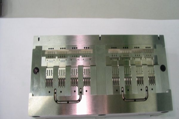 Connectors - M&D PRECISION SDN BHD